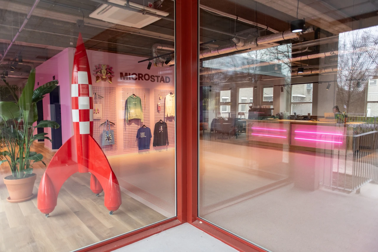 Microstad | Kantoren, ateliers, event spaces en meer!